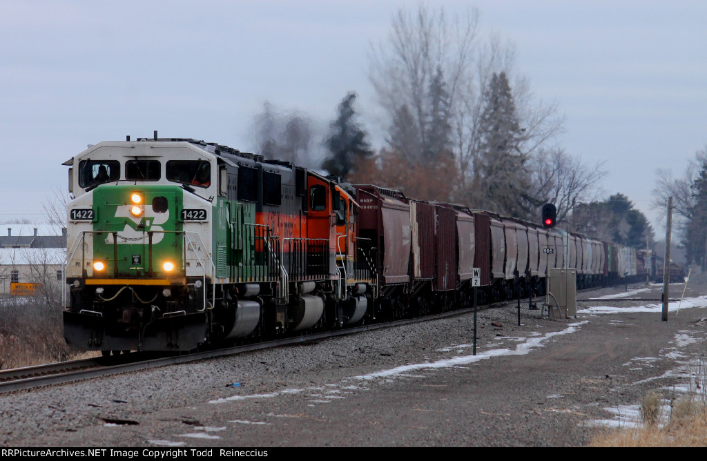 BNSF 1422